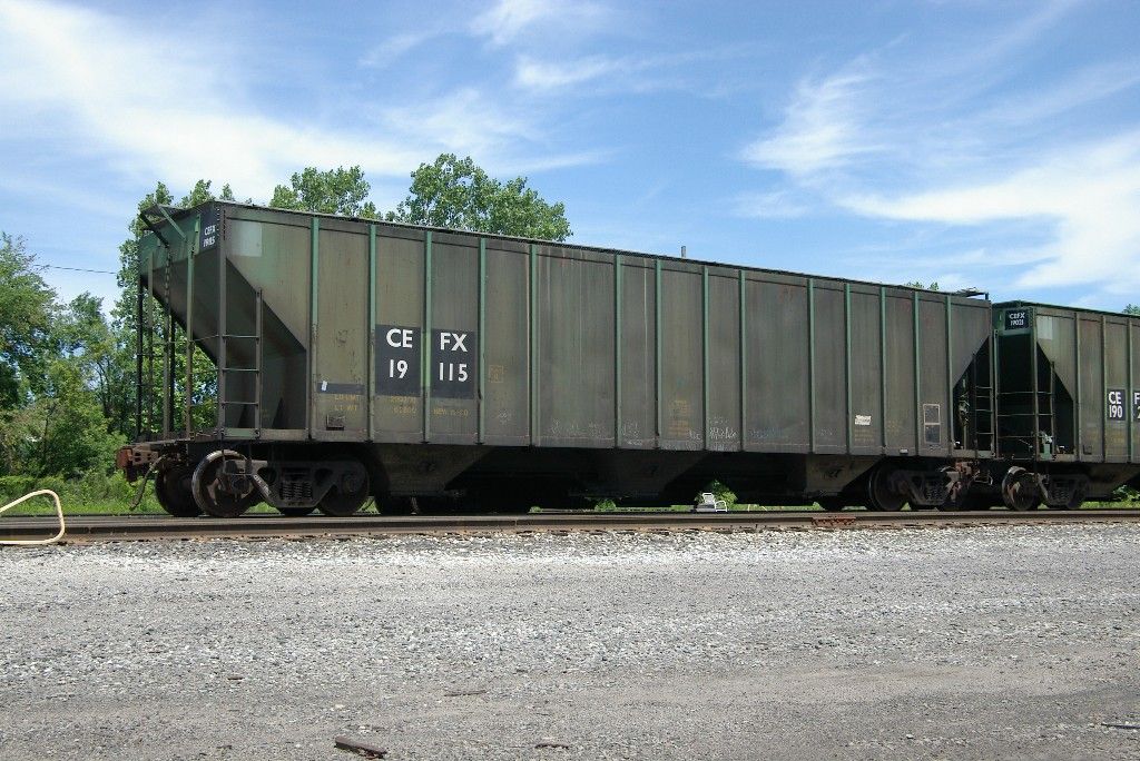 CEFX 3 Bay Covered Hopper 19115